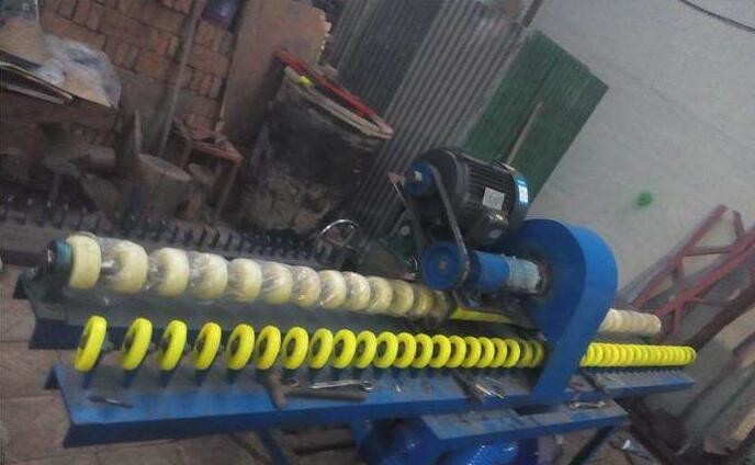 Mesin Poles Stainless Steel Besar Alat Poles Logam Dengan 24 Kepala